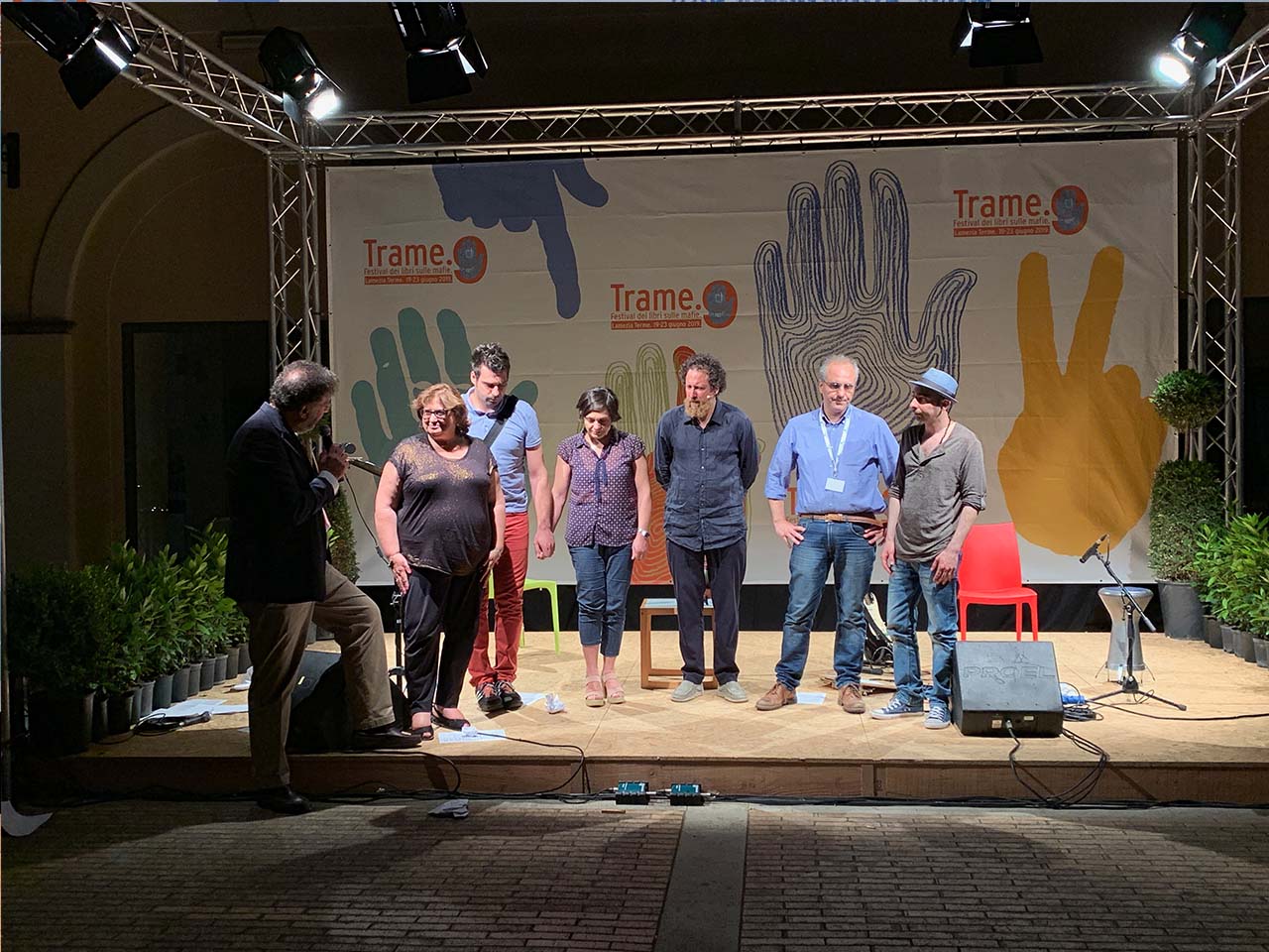 LA VOGLIA DI SCRIVERE “CONTRO”, IN CALABRIA – Trame